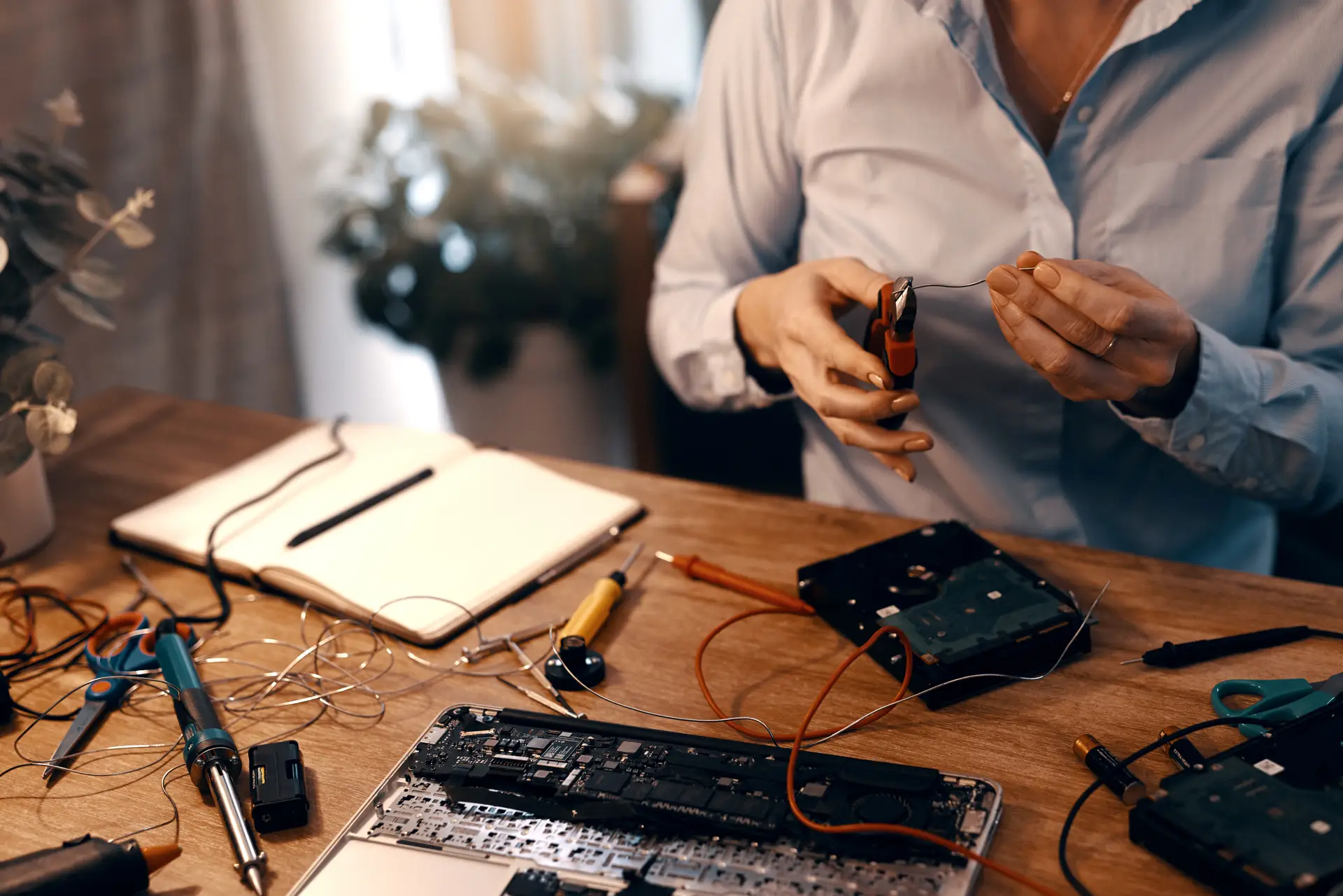 Safely Dismantle Old Electronics at Home