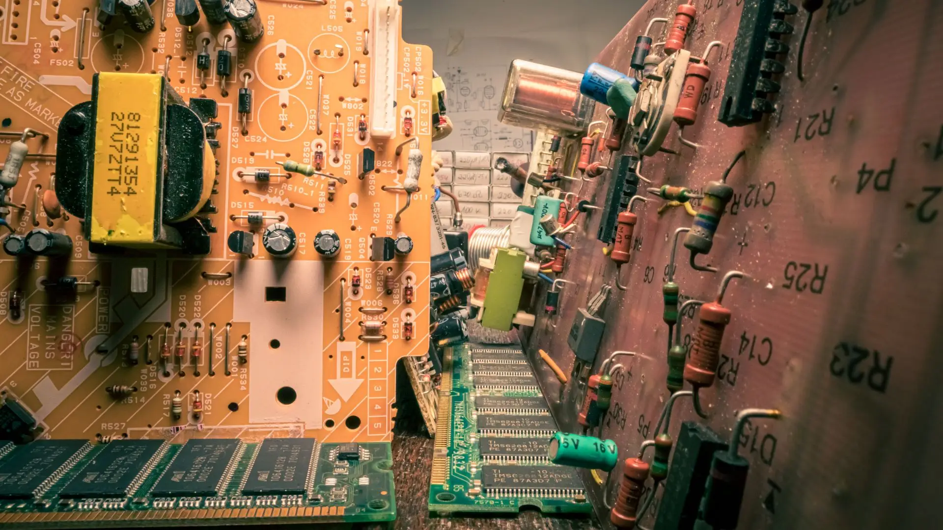 From Pickup to Resale: The Journey of Old Electronics